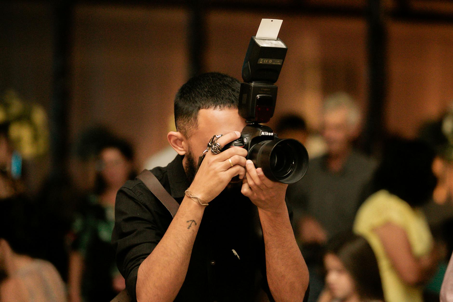 The Dos and Don’ts of Event Photography - Innobella Media